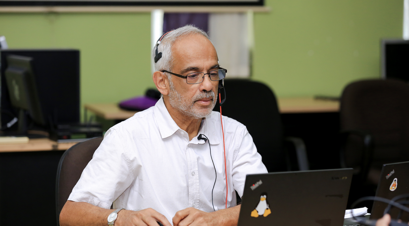 Celebrating Moodler Visvanath and his online classes charity